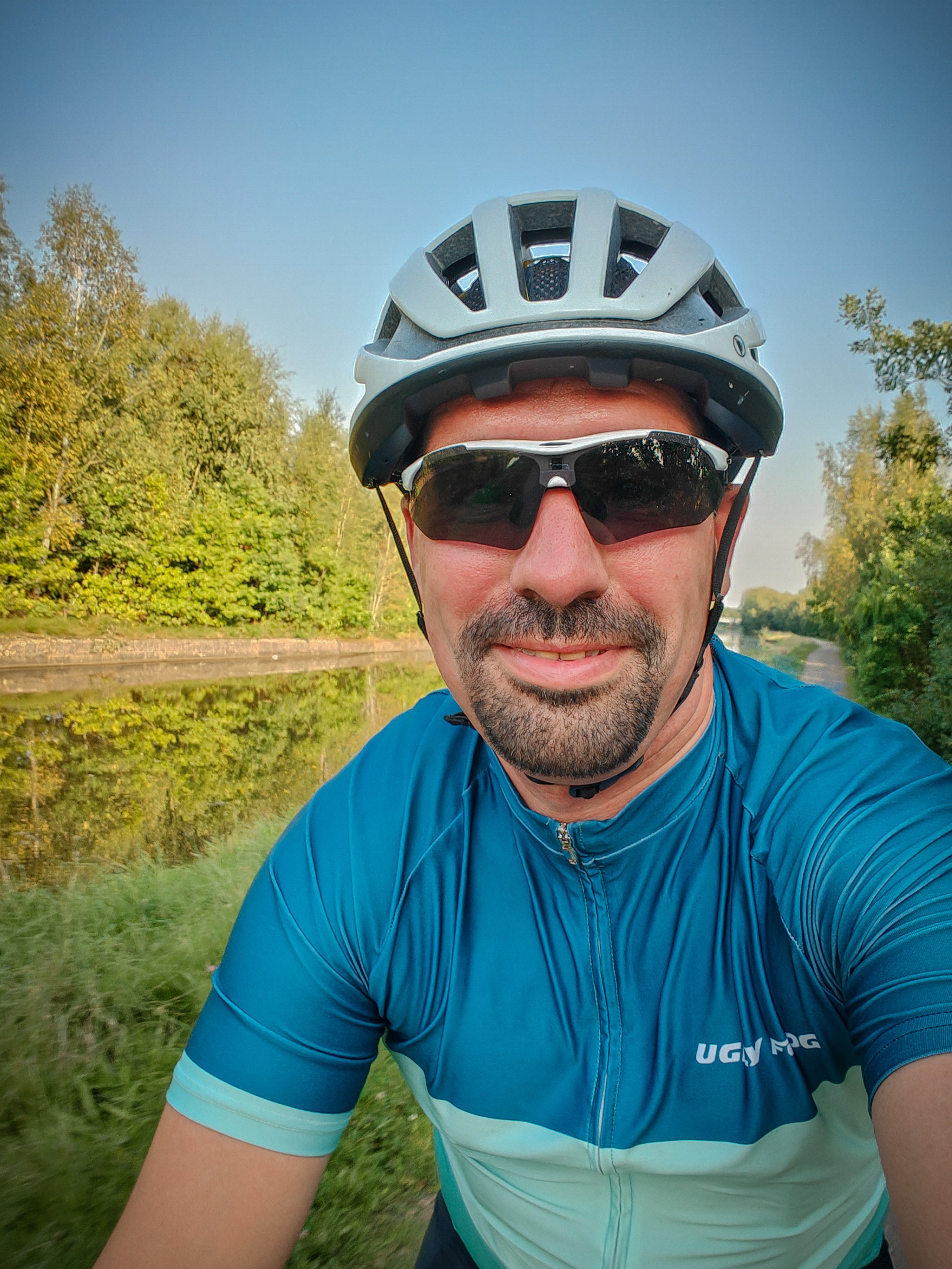 Cycling Lôn Las Cymru: A Spectacular Adventure through Wales